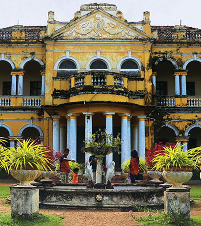 Places to See in Matara | Matara Fort Visit with Fortress Resort